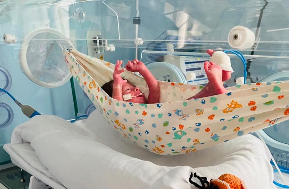 Hospital Ruth Cardoso utiliza técnica para atendimento humanizado na UTI Neonatal